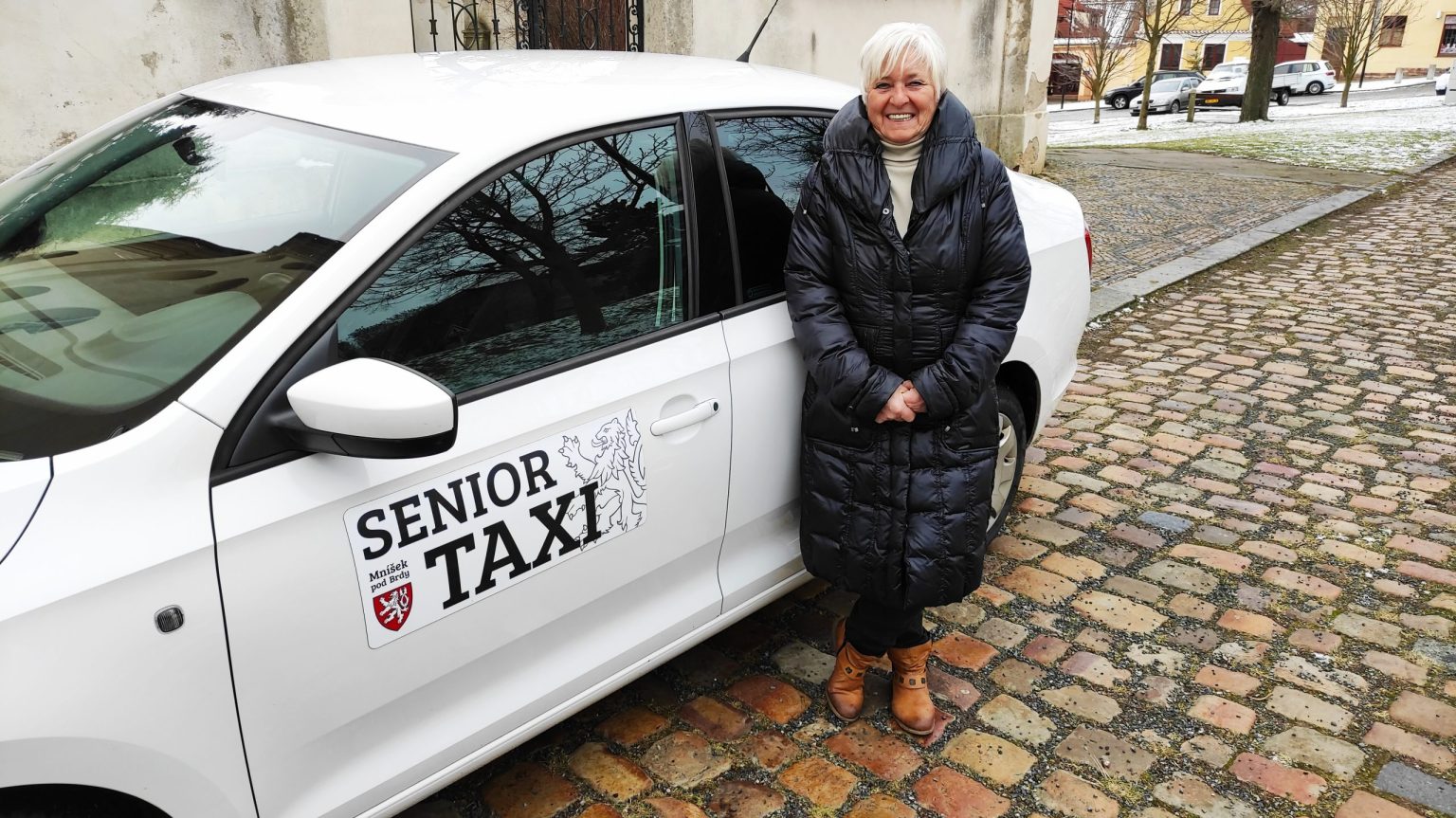 Mníšecká radnice poskytuje službu SENIOR TAXI i v roce 2023 - Zprávy z ...